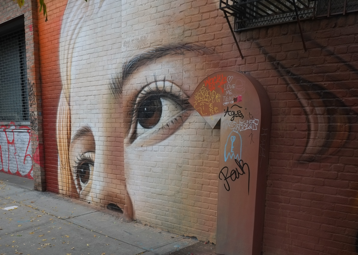 Ligama and Loste | Eyes on the Streets